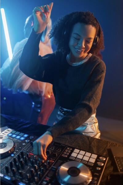 Poem contest Female DJ Photo Contest - All Poetry