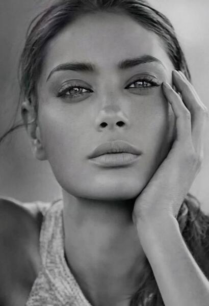 Poem contest The Girl Wordku 5,7,5 - All Poetry