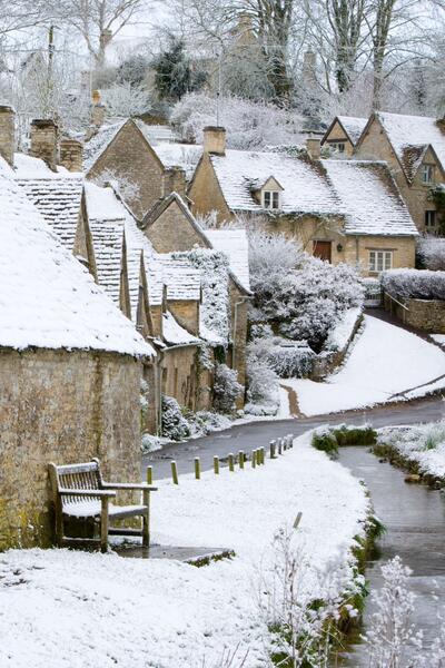 Poem contest Image Prompt Cotswold in Winter - All Poetry