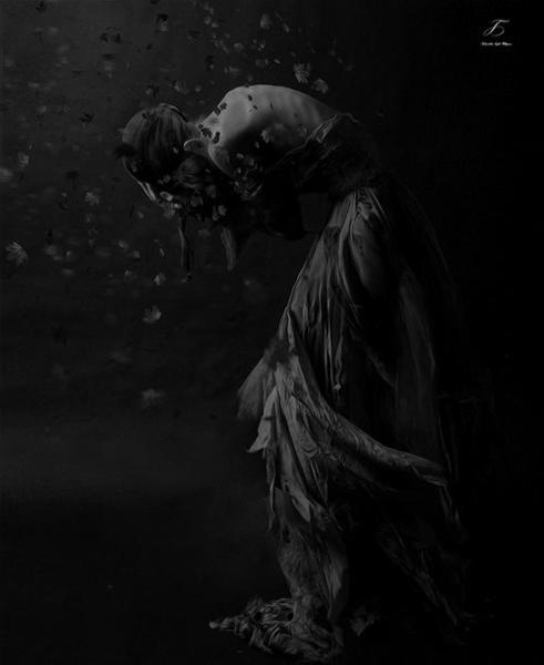 Revenant Bound - a poem by Daoine - All Poetry