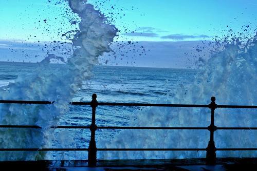 [ Love to watch an angry ocean ] - a poem by HJspider - All Poetry