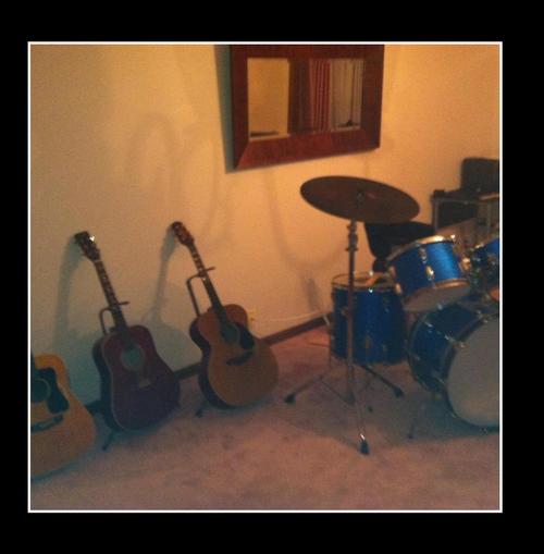 Guitar Poems - Modern Award-winning Guitar Poetry : All Poetry