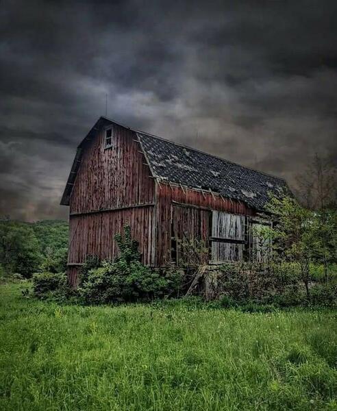 The Aging Barn - a poem by Doug Jenkins - All Poetry