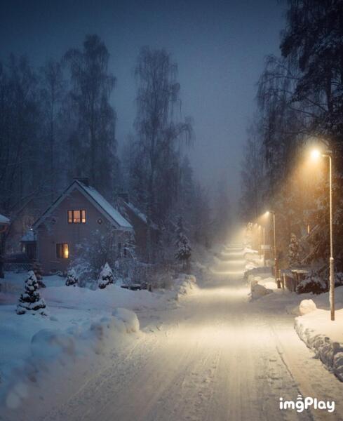 Alabaster dreams - a poem by Quiet Wolf - All Poetry