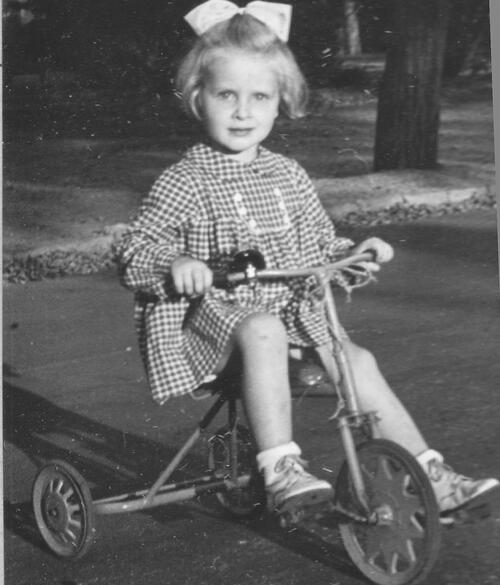 One wheel more and sixty four years less - a story by Eva Palhazi ...