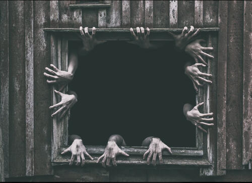Scampering In the Walls - a poem by Jeffrey Pipes Guice - All Poetry