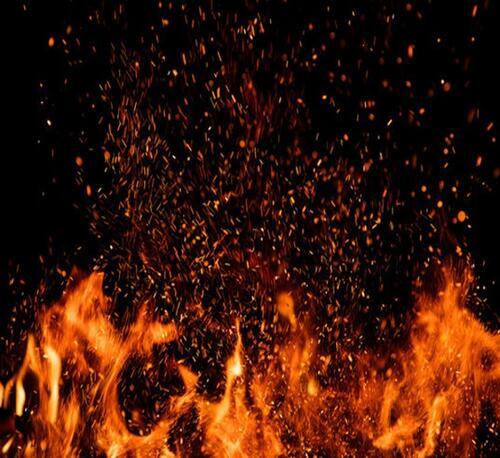 Spiteful scorching fire rises - a poem by JennyTheDeep - All Poetry