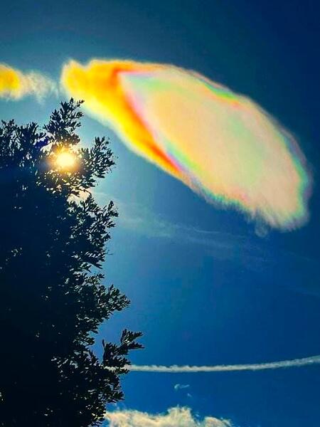 Rainbow cloud -- haiku - a poem by kareneisenlord Klge - All Poetry