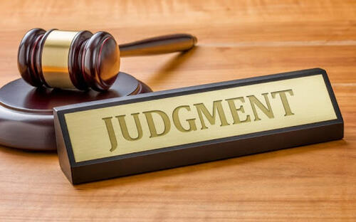 Contest Judging - a poem by Awesomax - All Poetry