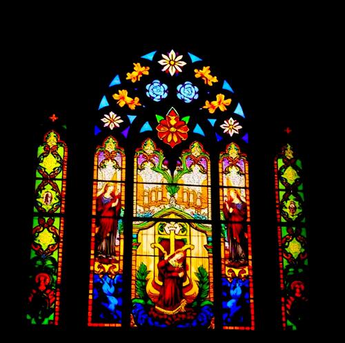 Stained glass beauty - a poem by Rubie Valerie Gerard - All Poetry