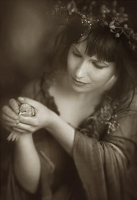 Catullus Regards the Sparrow [from Catullus 2] - a poem by Peripatetic ...