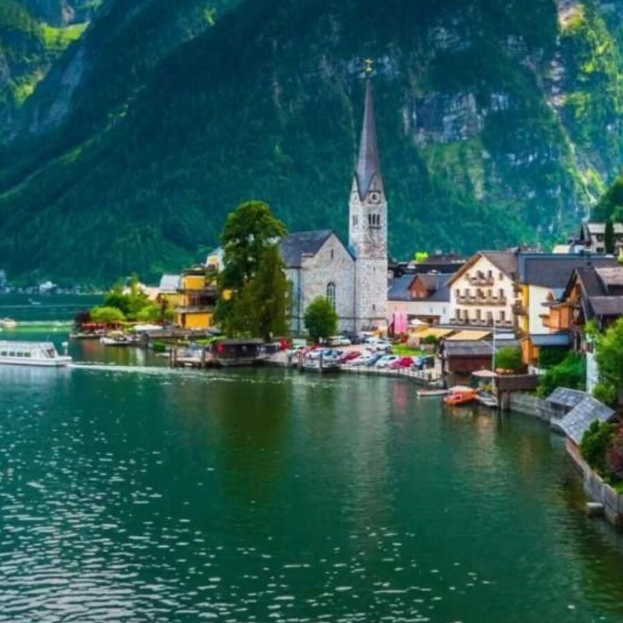 Listen and go for accountability - a poem by Ghazala Anbreen - All Poetry