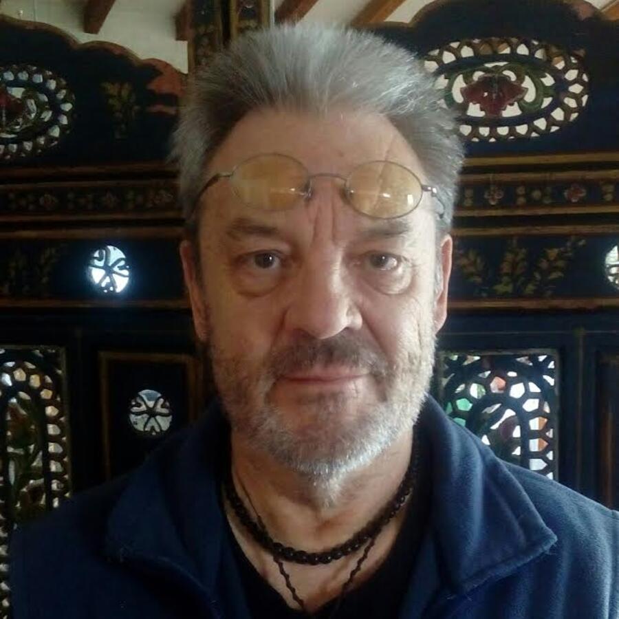 SculptorPoet - poet at allpoetry