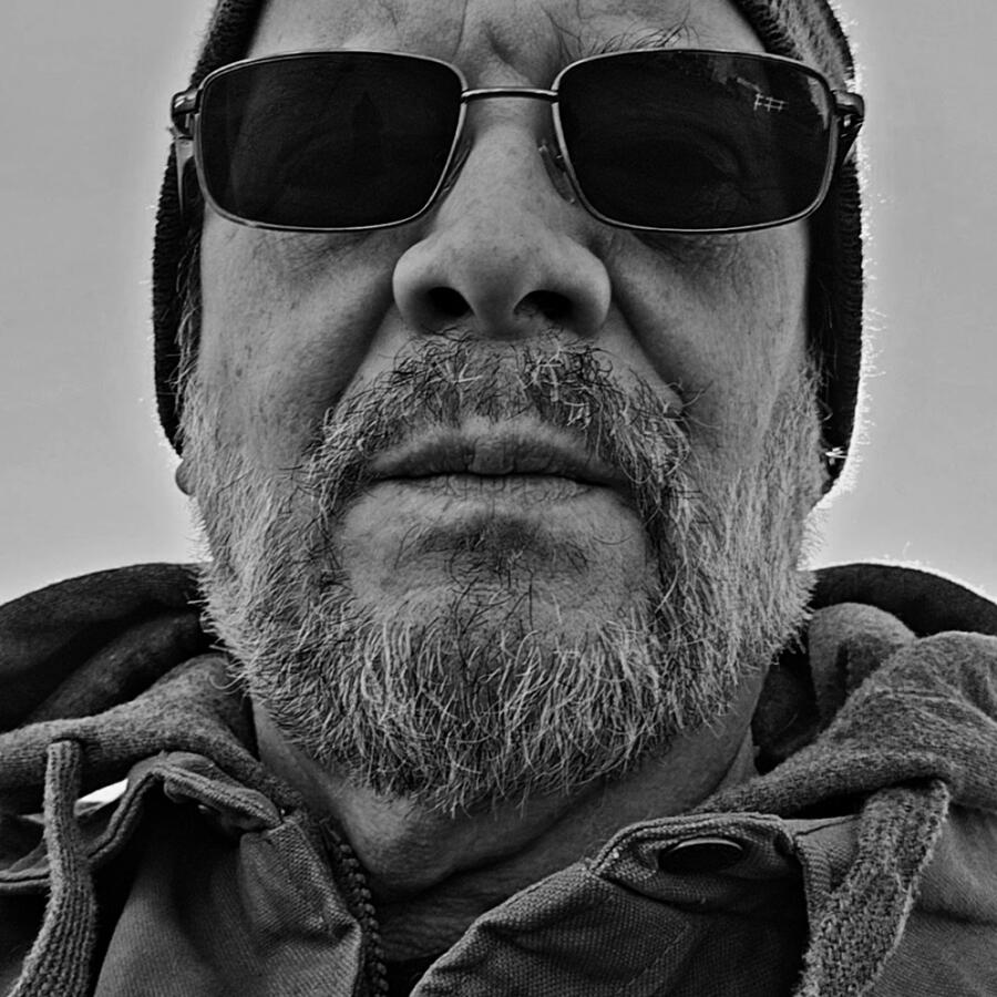Robert Burrows - poet at allpoetry