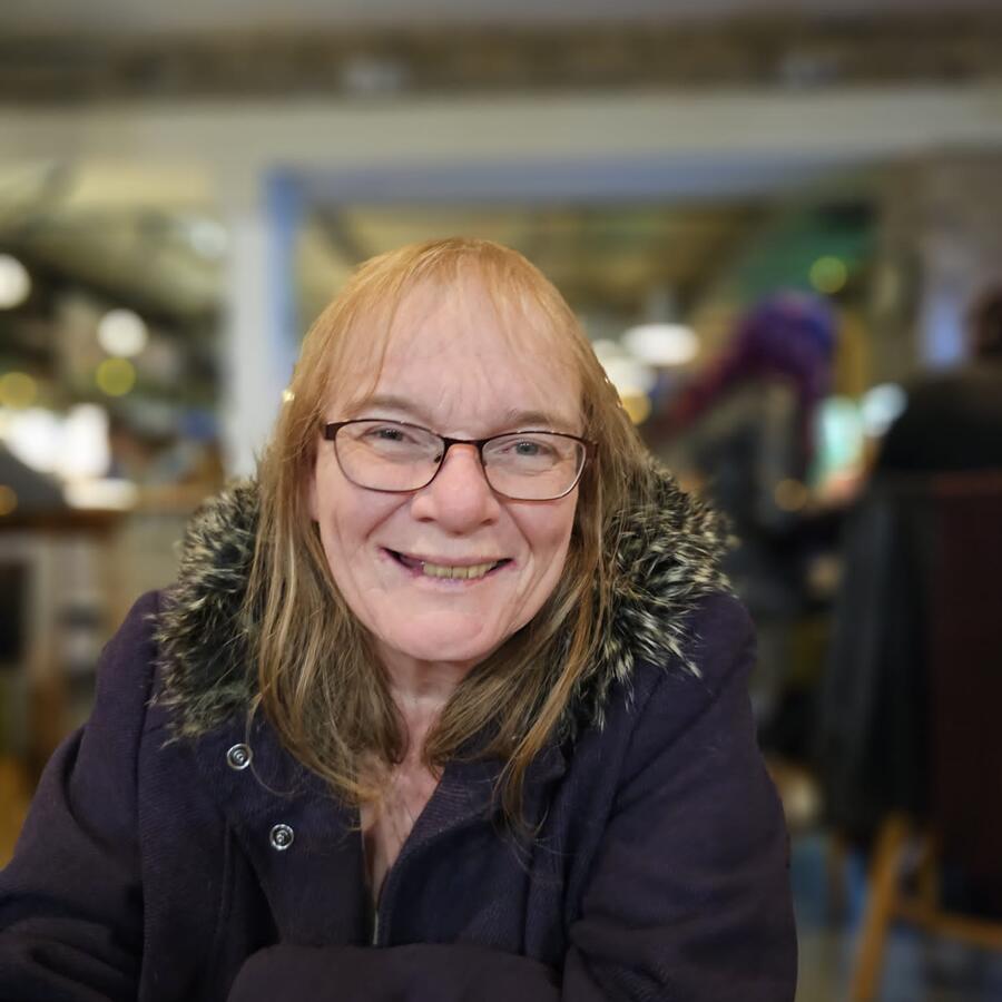 Bramble Bun - poet at allpoetry