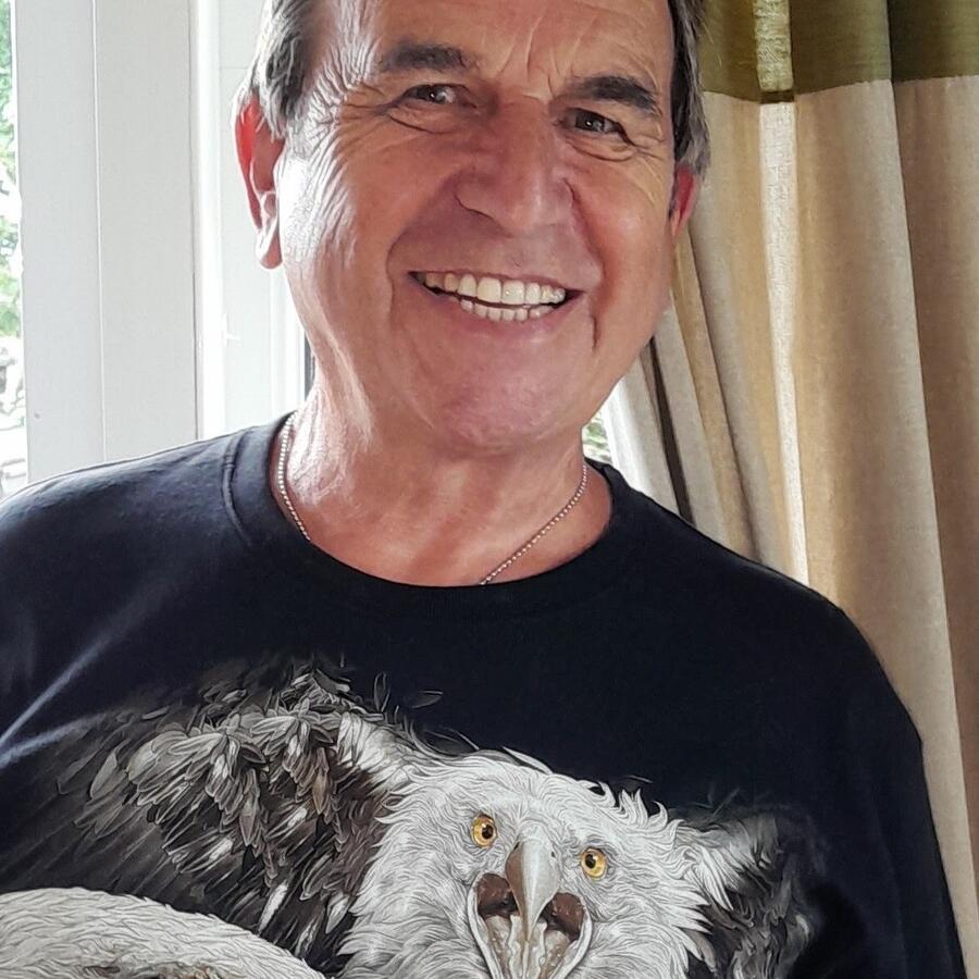 Petershenton - poet at allpoetry